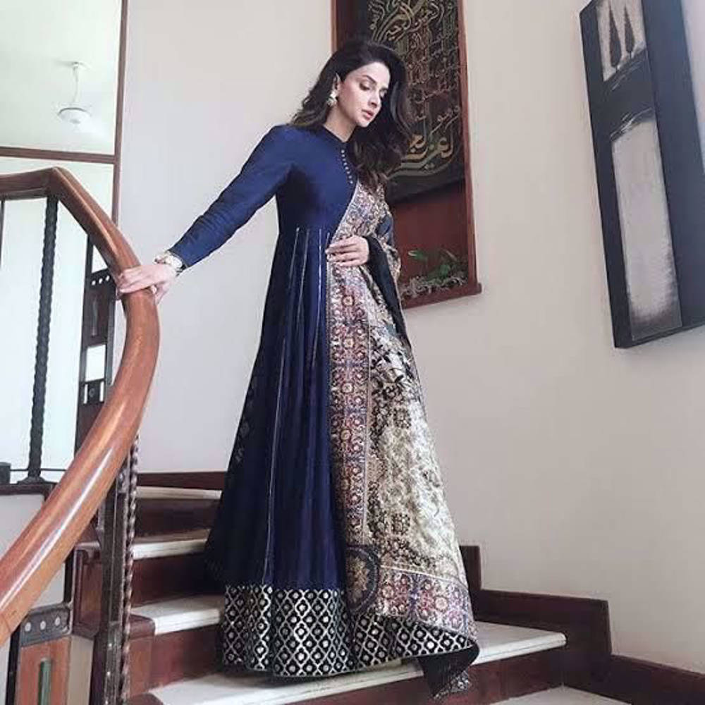 Saba Qamar Pishwas | Mohsin Naveed Ranjha Design Studio