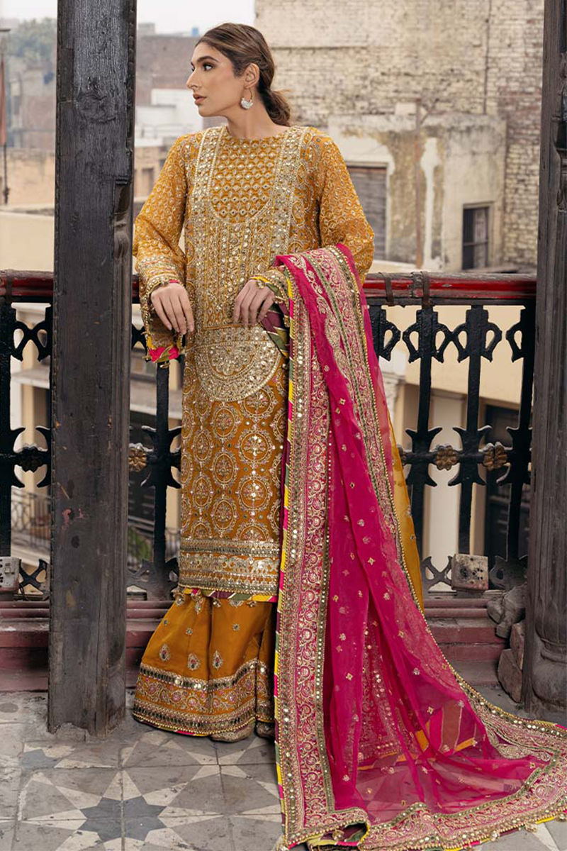 Zainab Reza in Kesari | Mohsin Naveed Ranjha Design Studio