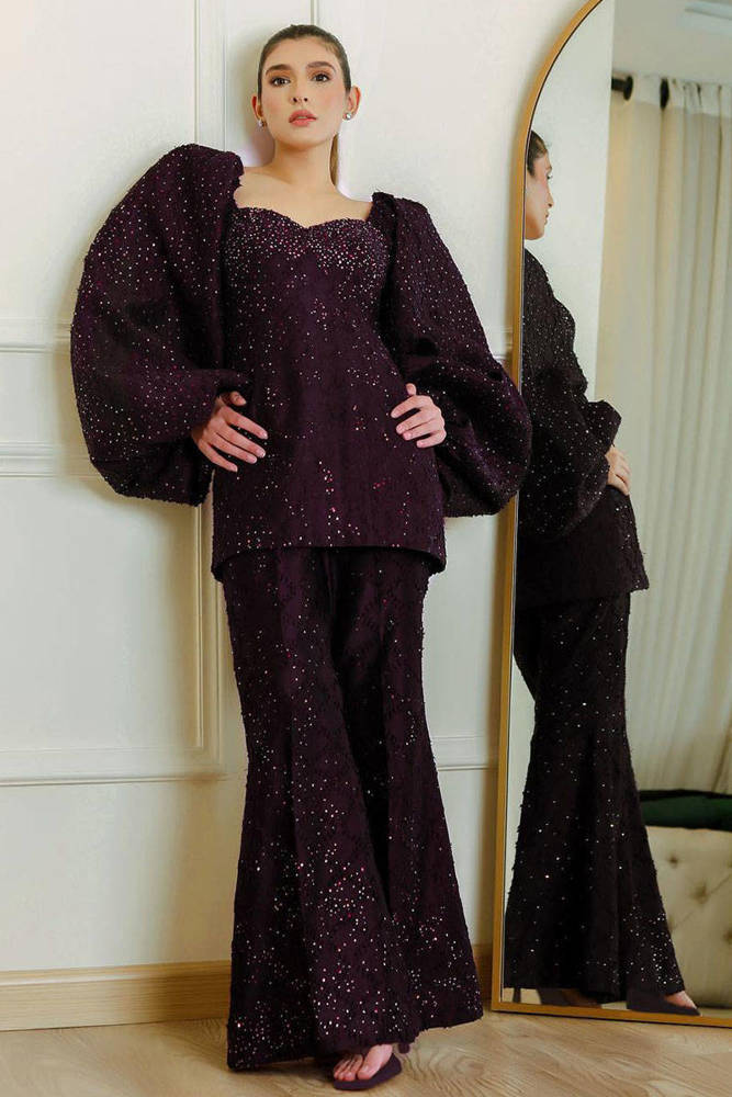Zainab Reza | Mohsin Naveed Ranjha Design Studio