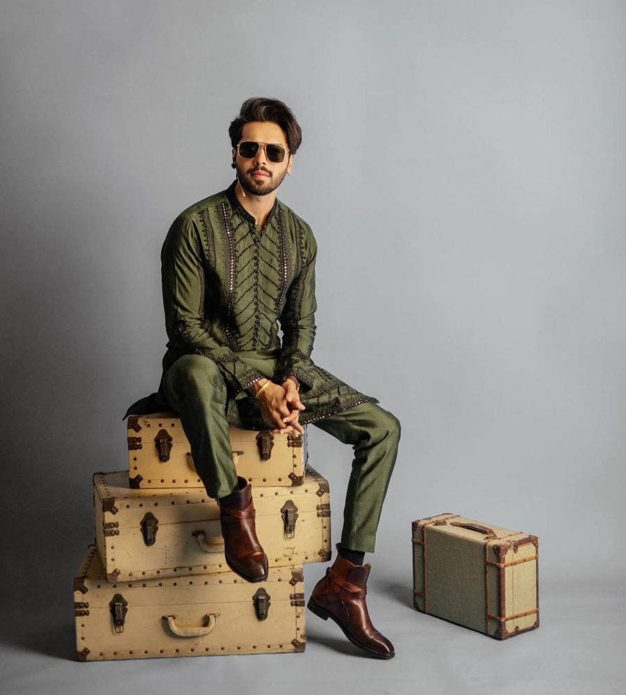 Fahad Mustafa- Kurta pants | Mohsin Naveed Ranjha Design Studio